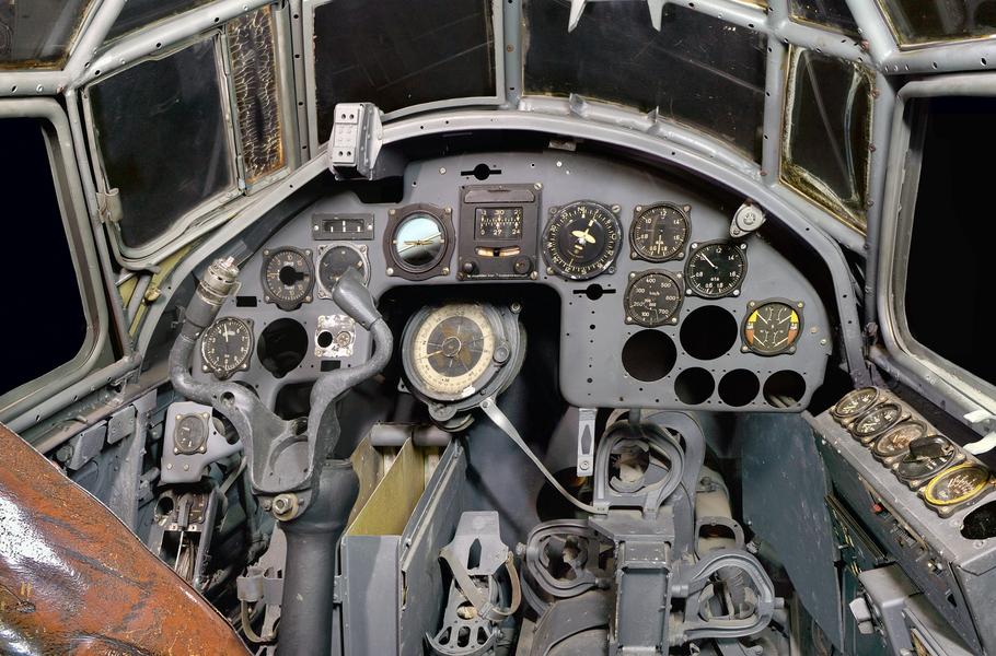 The Junkers Ju 88 cockpit | Royal AirForce musem - Mobile Guide